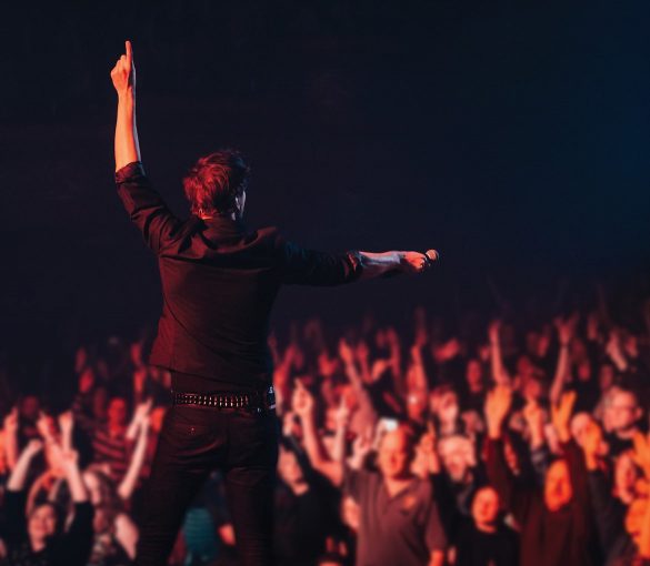 Bellowhead Live: The Farewell Tour - Album Review - KLOF Mag