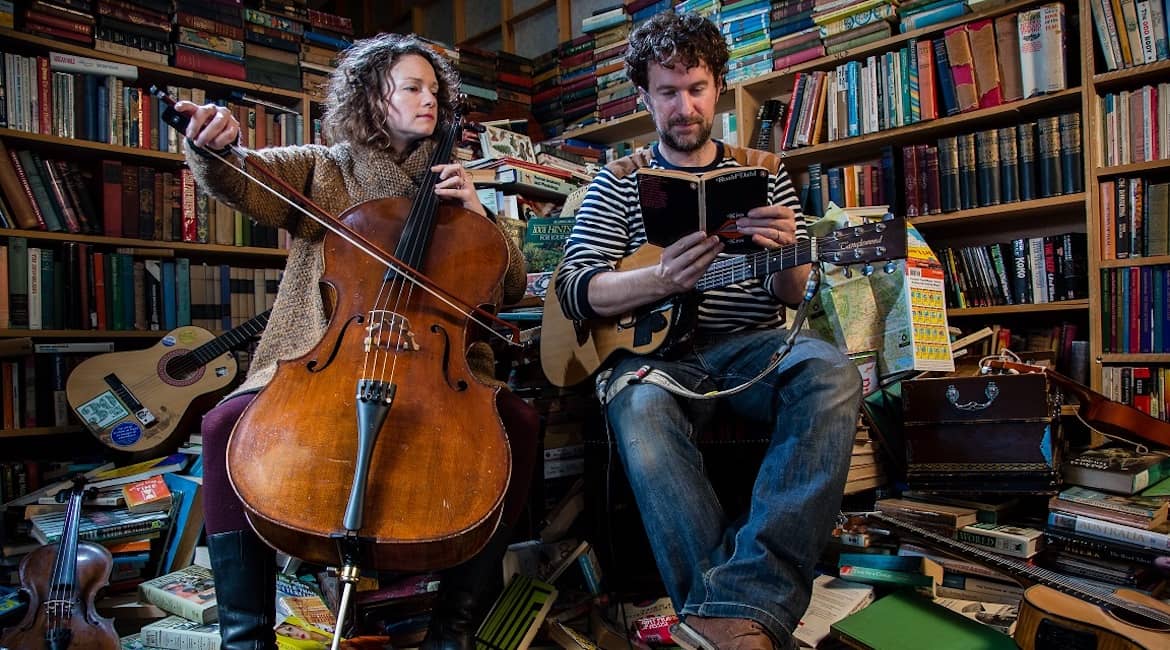 The happy marriage of books and music - The Bookshop Band - KLOF Mag
