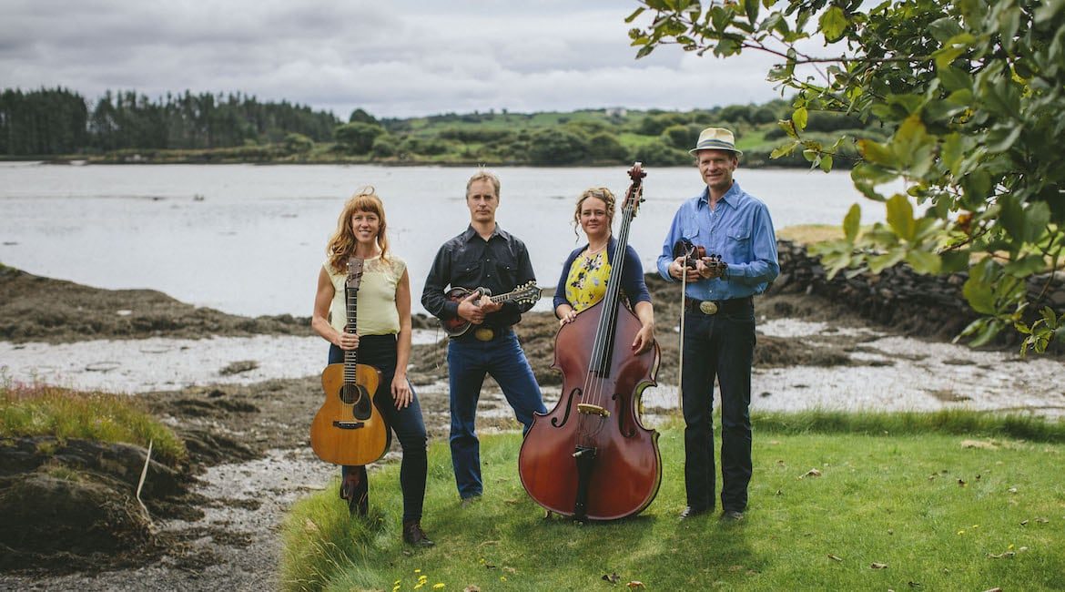 Foghorn Stringband: Rock Island Grange - KLOF Mag