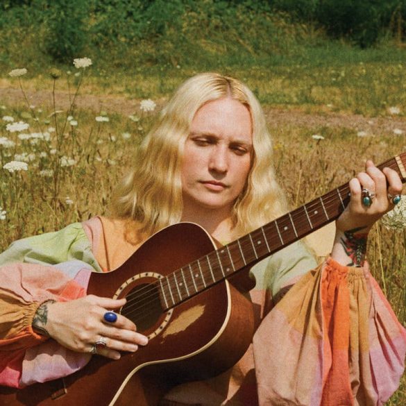 Kassi Valazza – From Newman Street - KLOF Mag